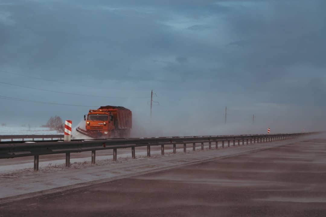 Semi truck accident claim: Avoid 4 Key Mistakes